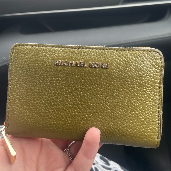 Michael Kors | Bags | Michael Kors Mini Wallet | Poshmark